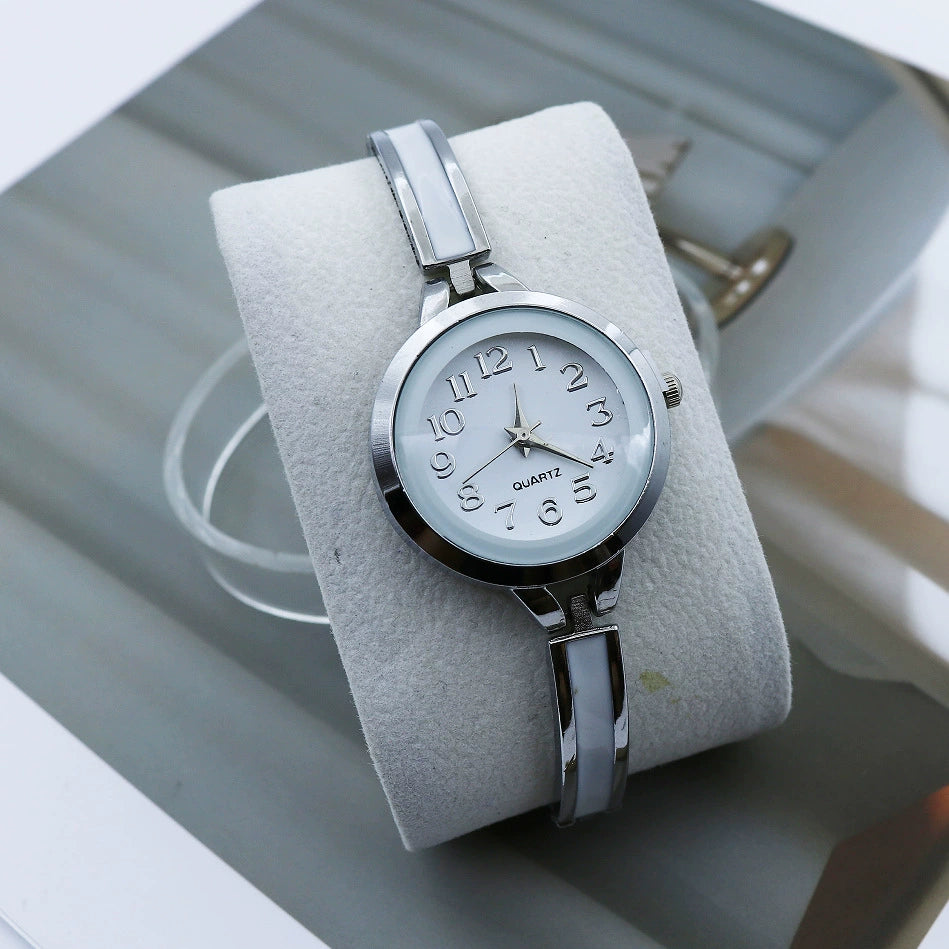 Casual Female Quartz Watch Alloy Strap Round Dial – GoodDiy