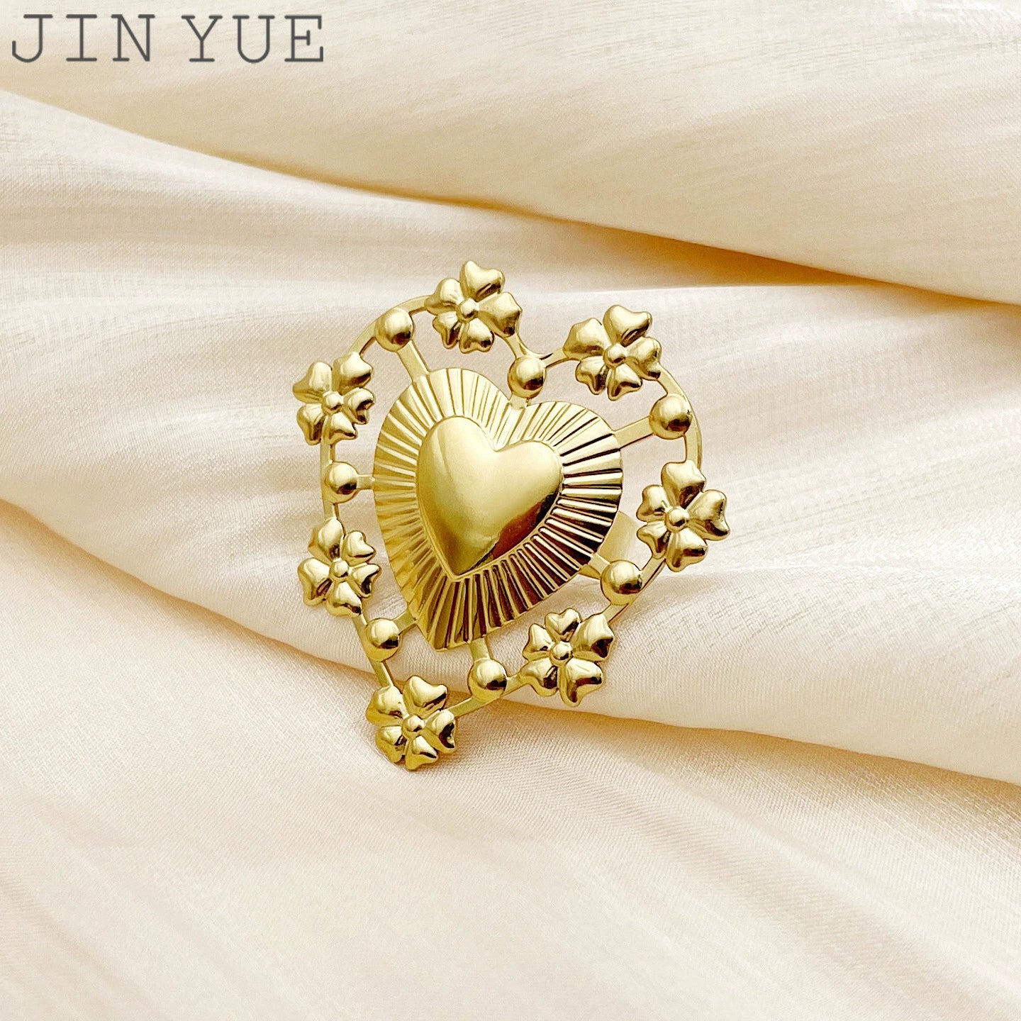 Retro Style Stainless Steel Love Flower Ring With Electroplating – GoodDiy