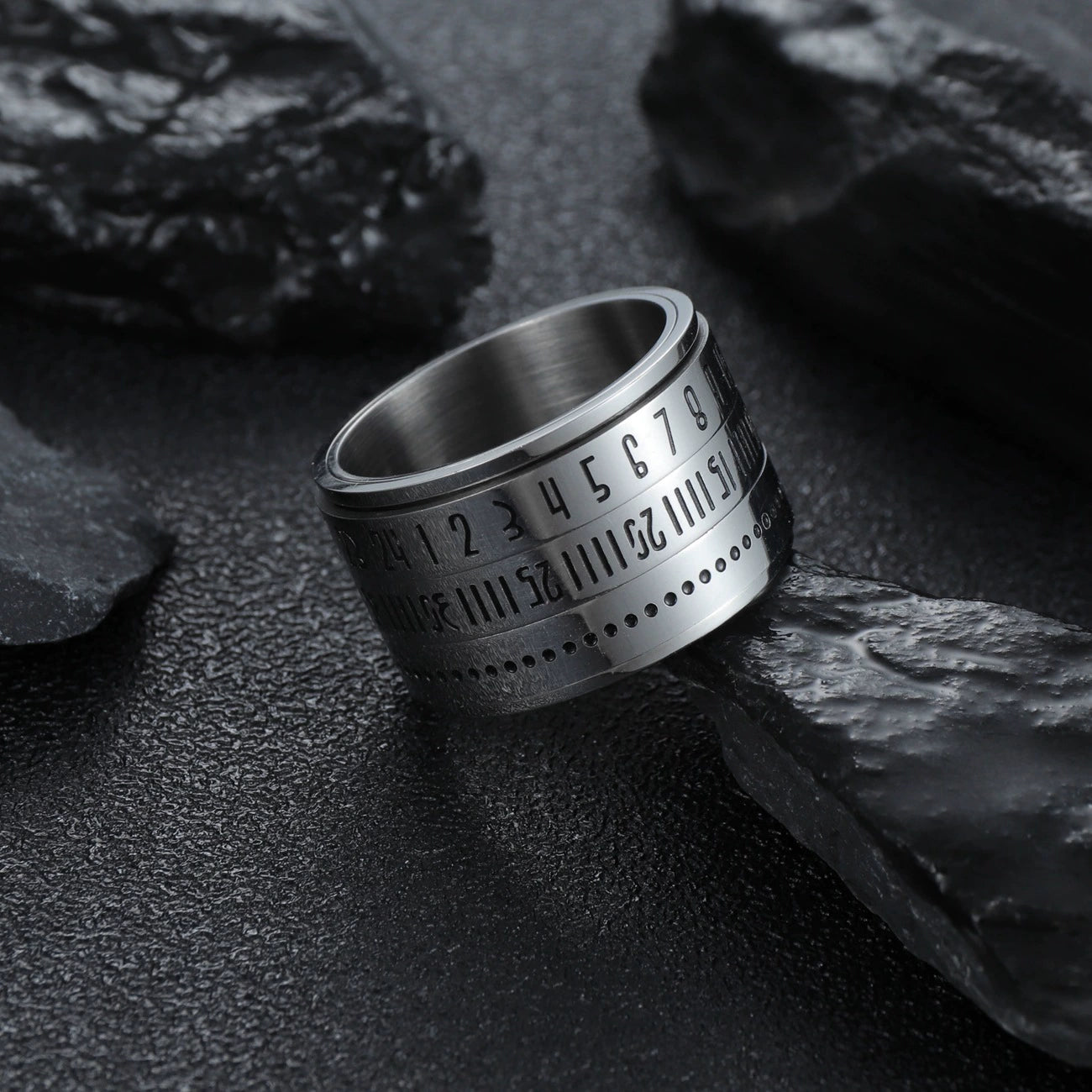 Titanium Steel Rotatable Ring With Arabic Digital Pattern Polishing ...