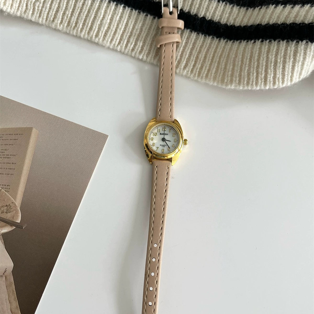 Wholesale Female Student Mini Round Quartz Watch With Metal Case ...