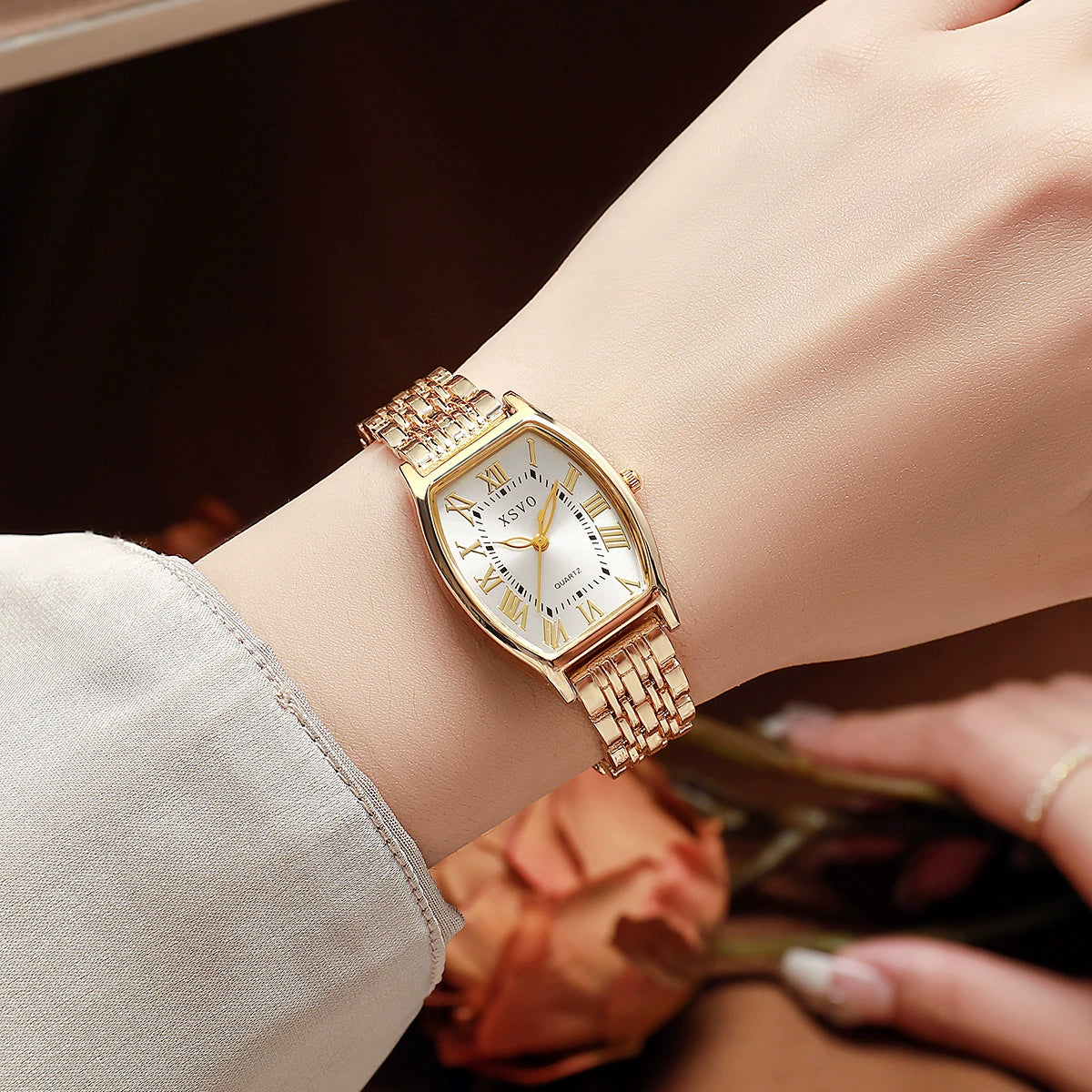 Women's Casual Alloy And Stainless Steel Band Quartz Watch With Bucket ...