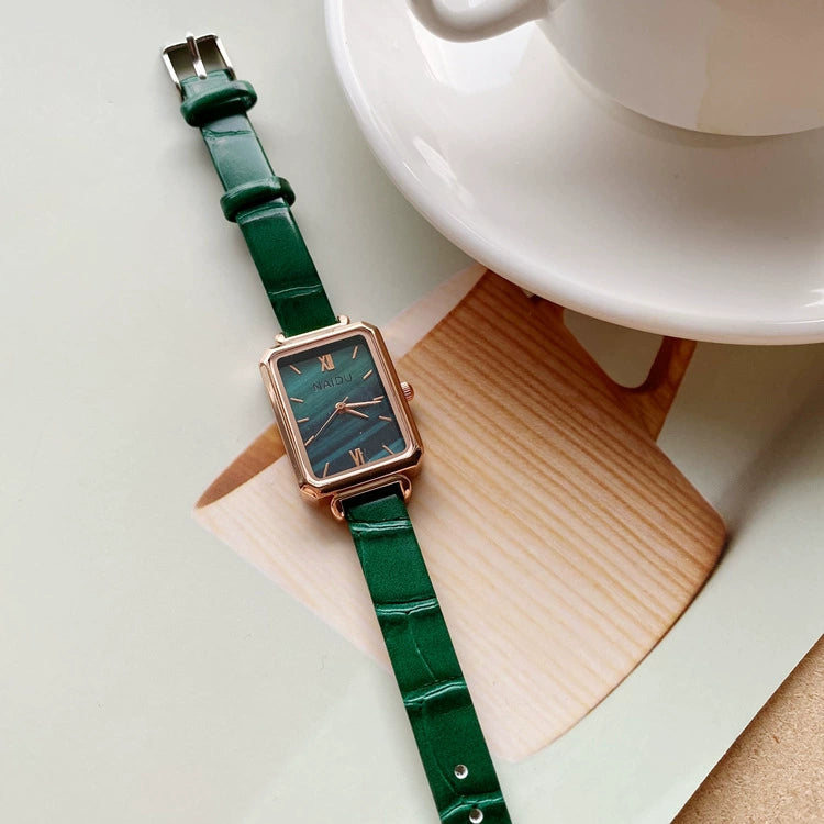 Women's Watch Alloy Case Ordinary Glass Mirror Square Dial Retro Light ...